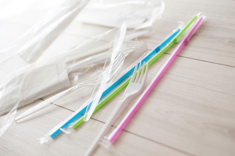 How to Remove Microplastics From Your Body - BIOptimizers Blog